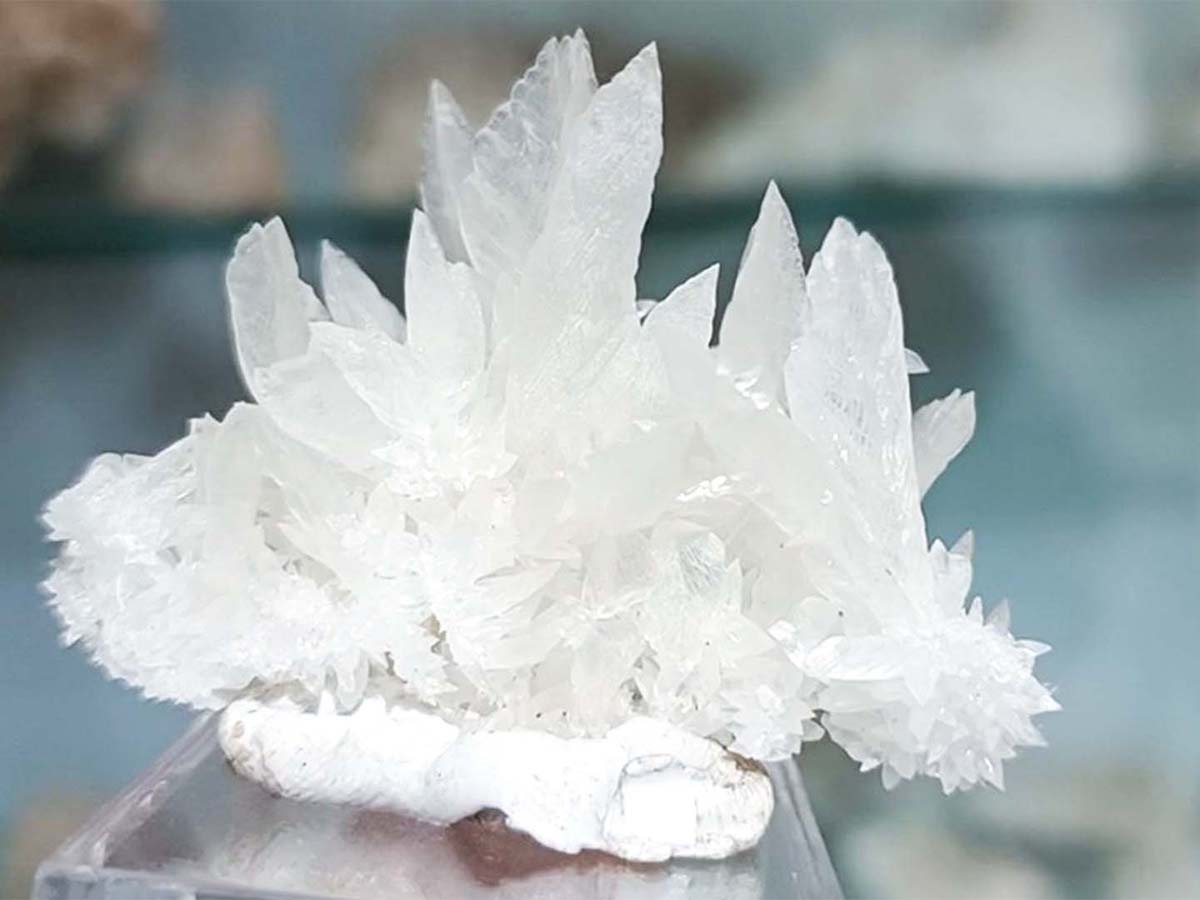 Calcite Mastery: From Hardness to Powder Processing Techniques ...